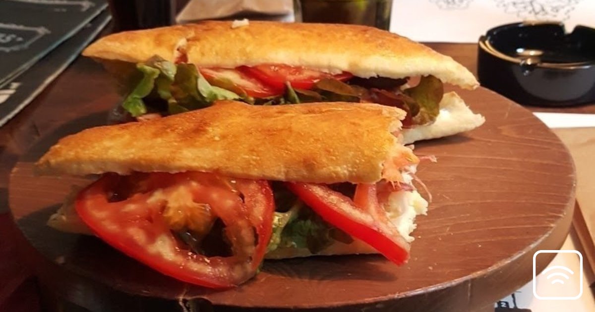 Izlog: A Work-Friendly Place in Belgrade